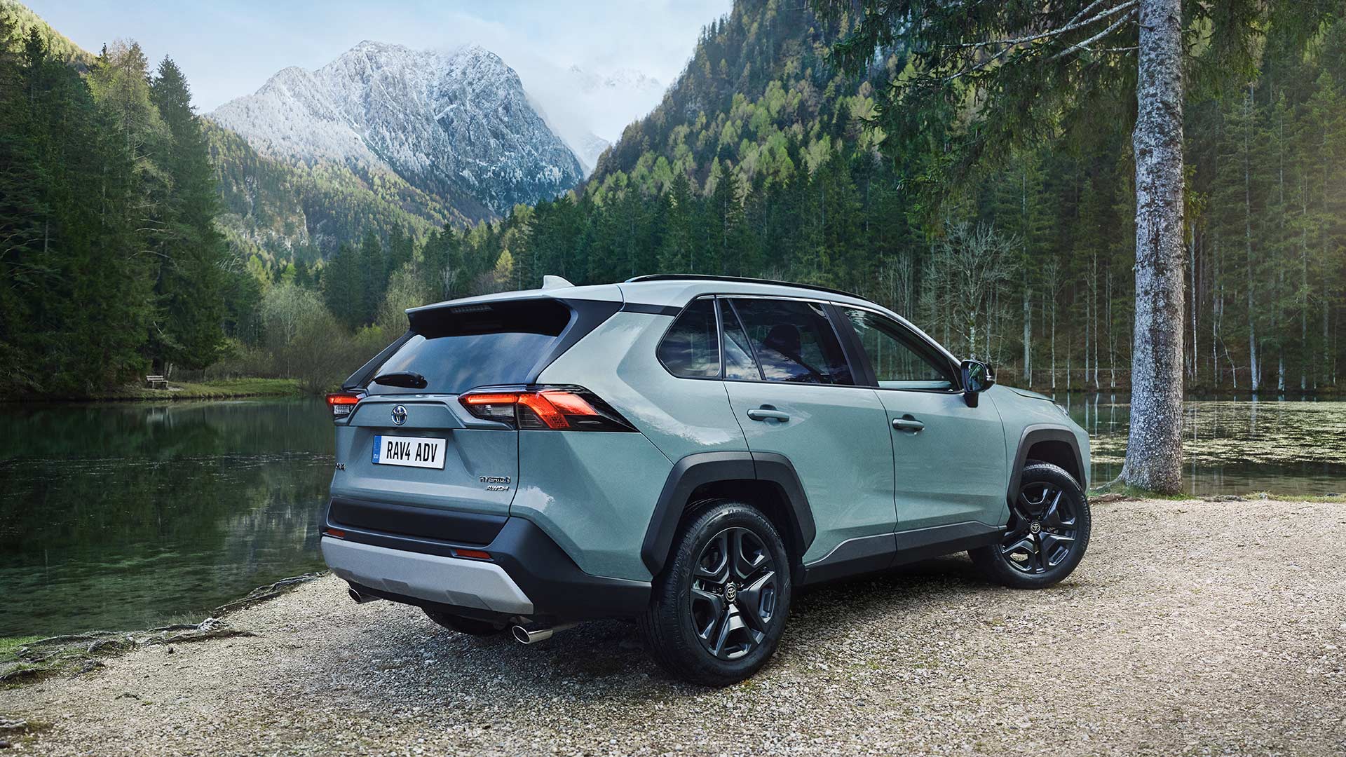 Toyota RAV4 | Erlebe SUV-Feeling mit Hybrid | Toyota DE